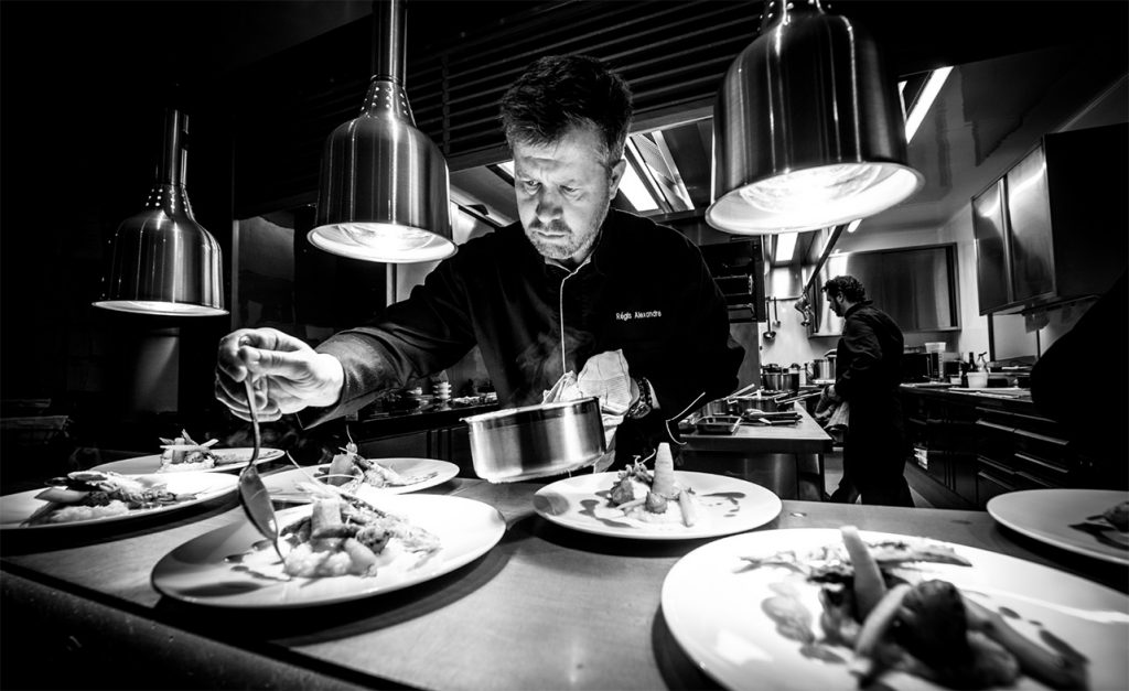 Regis Alexandre remet le couvert ! - Smile-Magazine